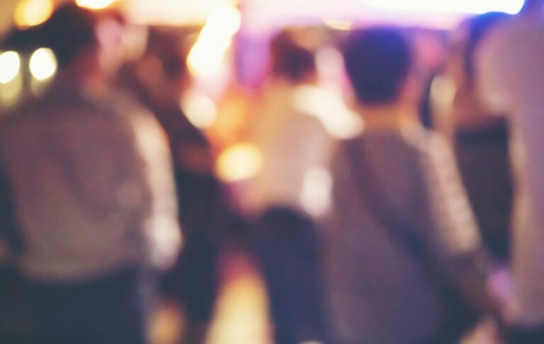 Dumb Charades: The Ultimate Guide to Mastering the Game - Charades